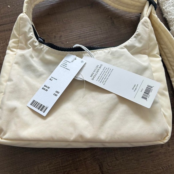 BAGGU | Bags | Baggu Mini Nylon Shoulder Bag Ivory | Poshmark